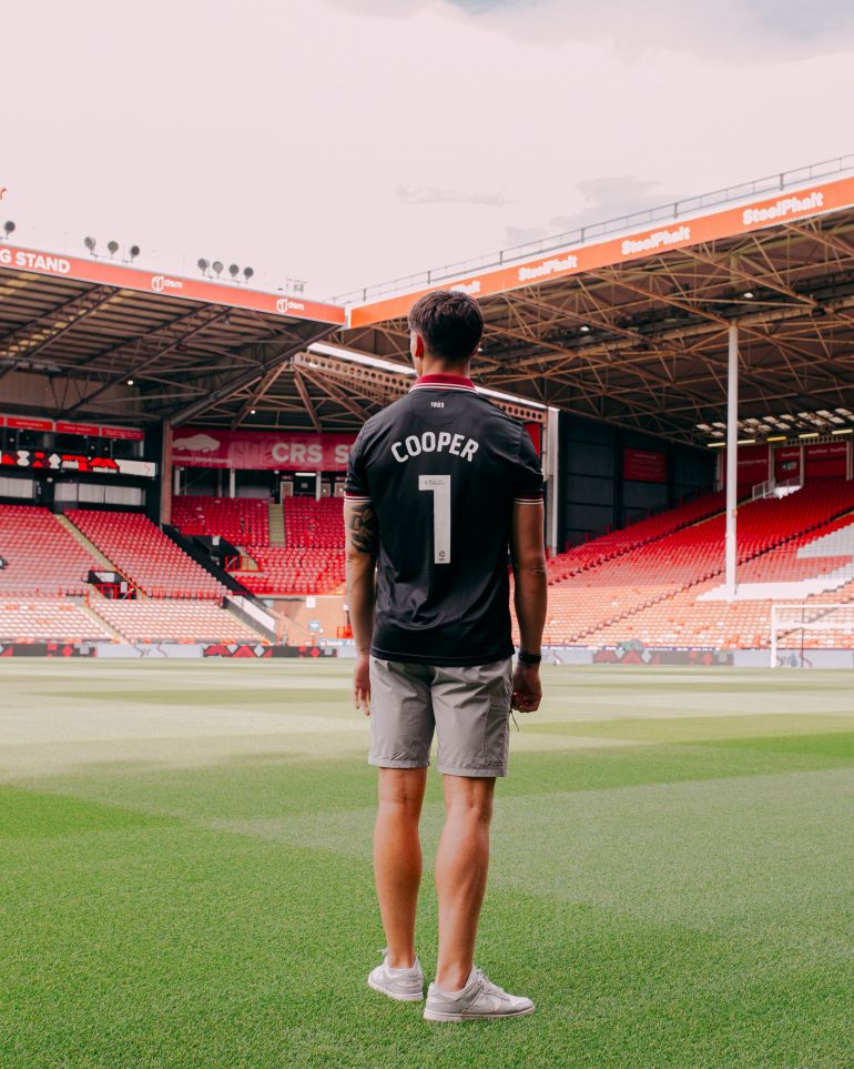 Sheffield United sign Michael Cooper to a four-year deal